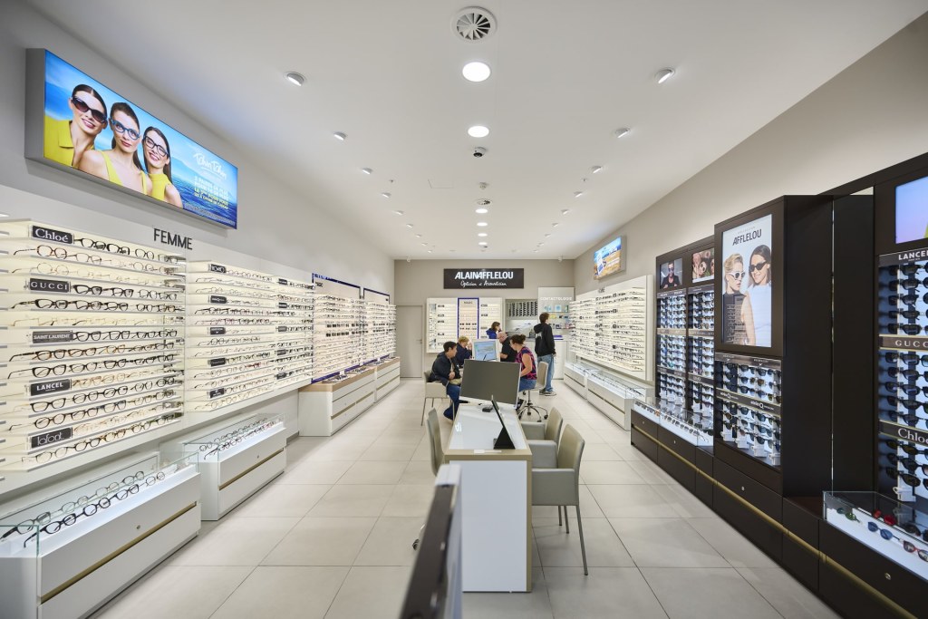 Opticien NIVELLES - Centre commercial Shopping Center Nivelles, 18 ...
